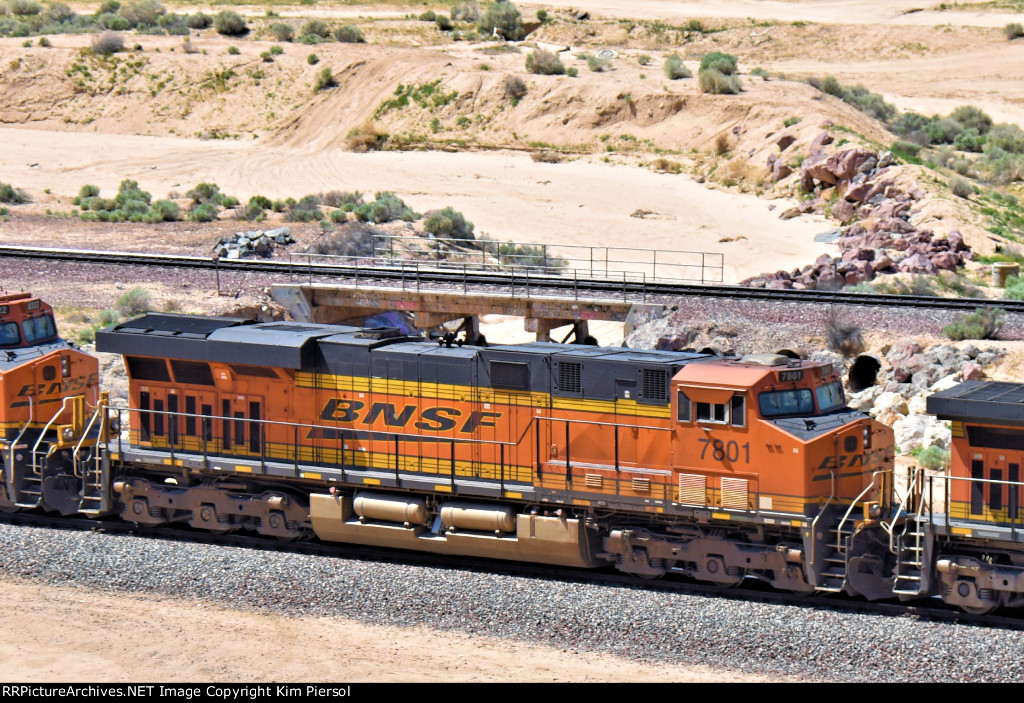 BNSF 7801